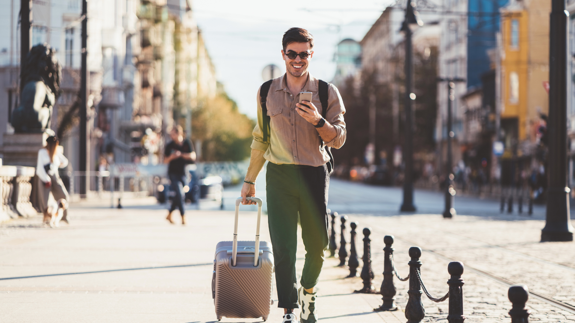 Solo Travel Tips for Beginners: Essential Advice for a Successful ...